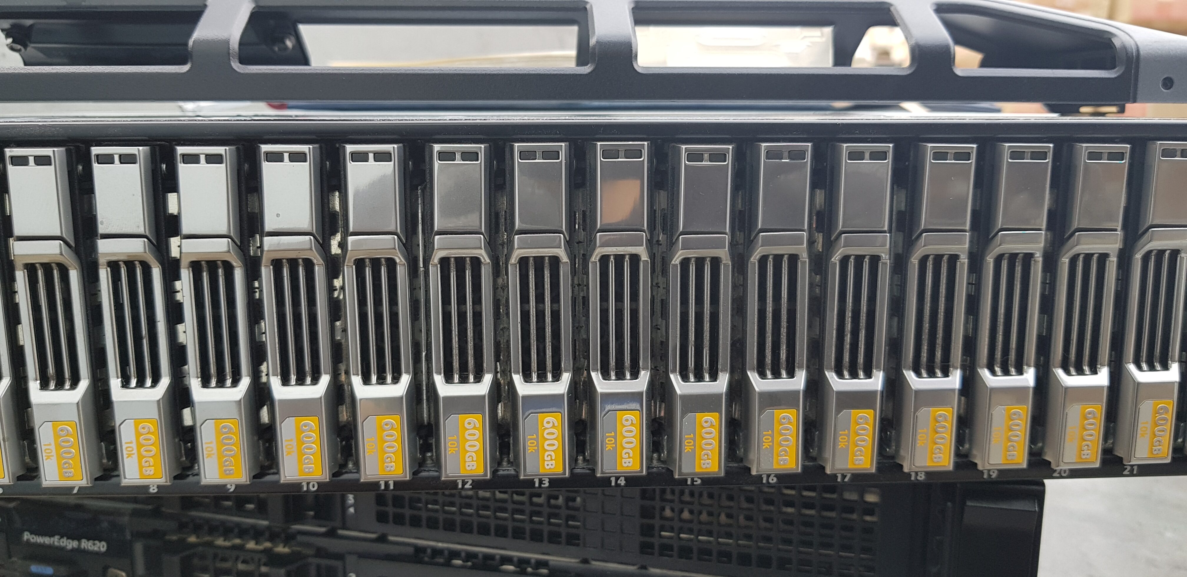 11월 중고컴퓨터 버리기 노트북 폐기 서버 매각 하드디스크 파쇄 천공 디가우저 전산장비 매입 Pcb Fpcb 매입 Ic 단가 재활용 고철 시세 가격 정팩코리아 Jfk